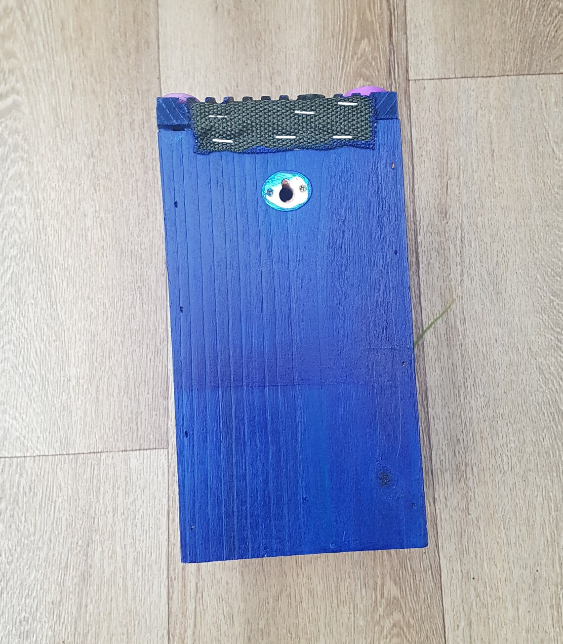 Robin Nesting Box Bird House Wooden Bird House Painted Bird - Etsy UK