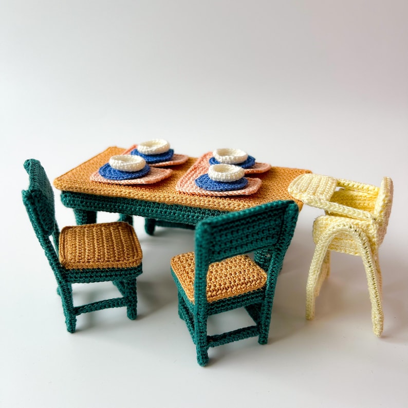 Classic Dollhouse Furniture Set Dining Set Crochet Pattern 1:16 ...