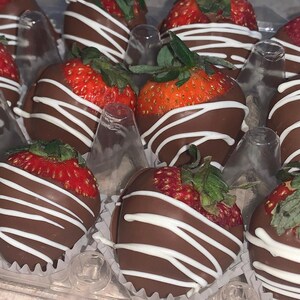 One Dz. Chocolate Covered Strawberries - Etsy