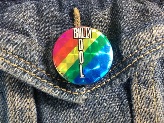 Vintage BILLY IDOL pin! Authentic 80s nostalgia - Gem