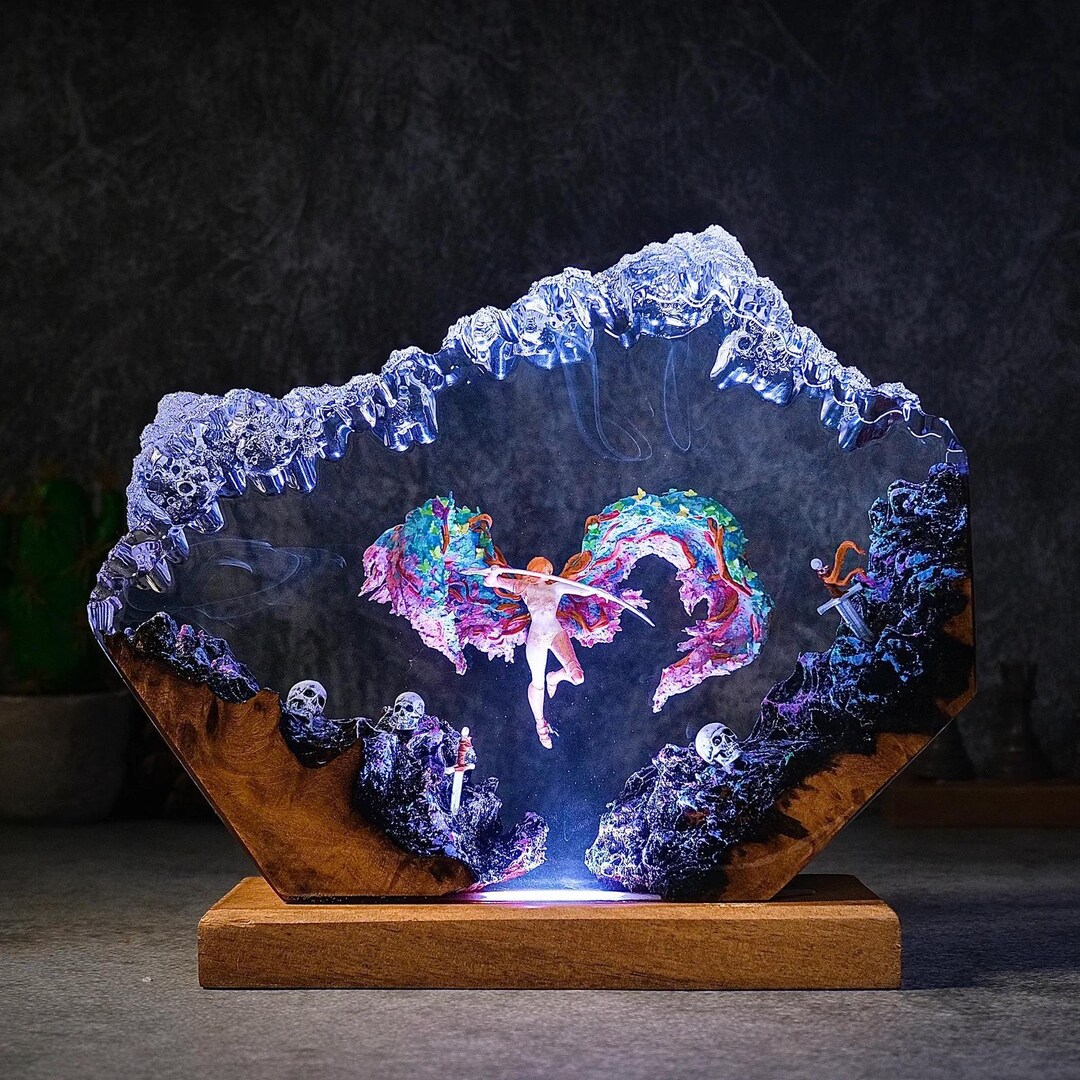 Malenia Resin Lamp – Elden Ring Goddess Form Light Box Handmade LED ...