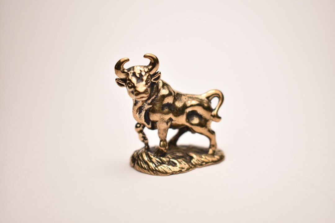 Bronze Miniature Bull Bronze Figurine Bull Collectible - Etsy