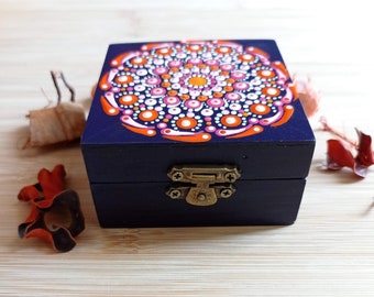 Small Painted Box - Etsy