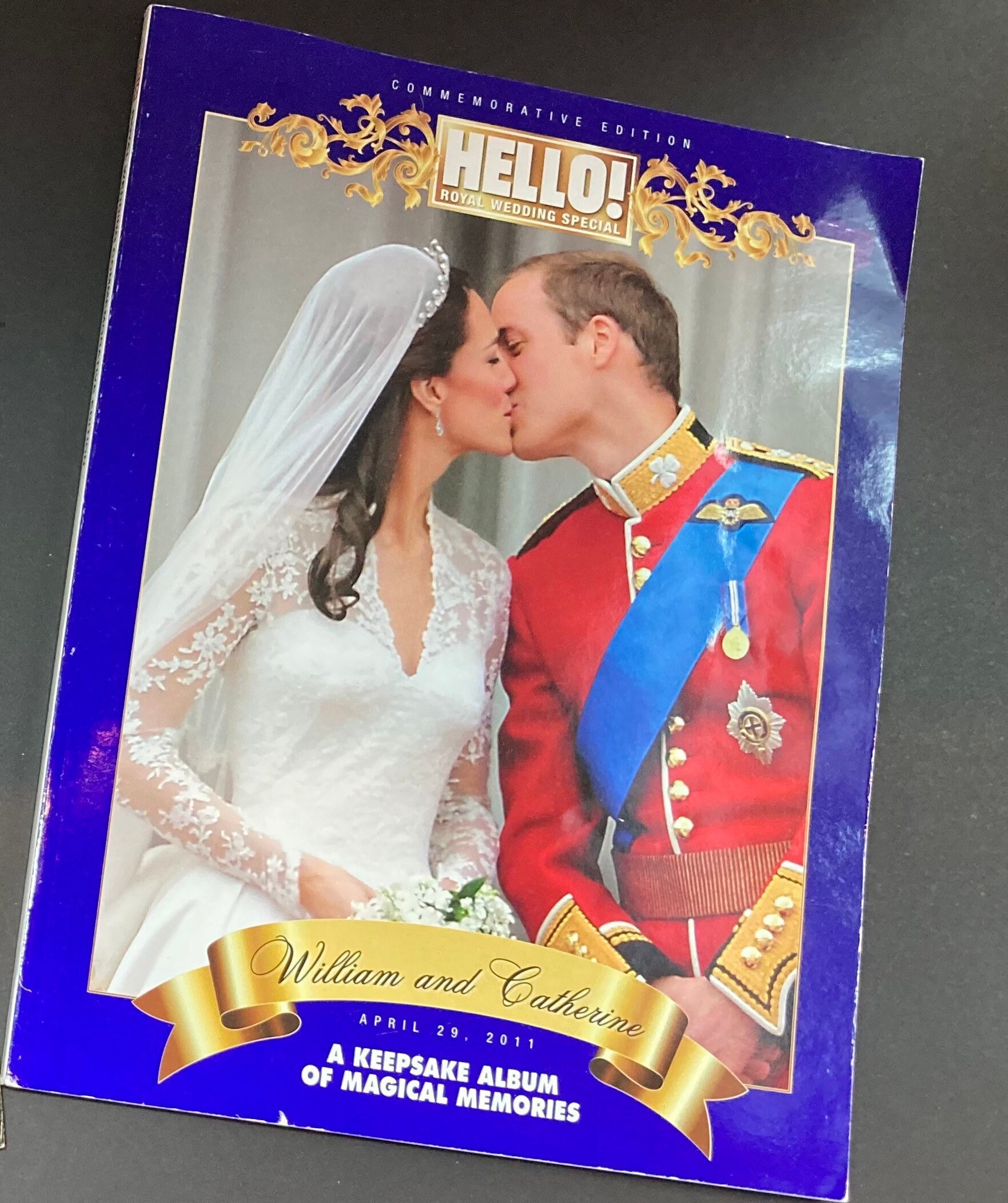 HELLO Magazine Royal Weddings William & Kate 2011 April 29 - Etsy