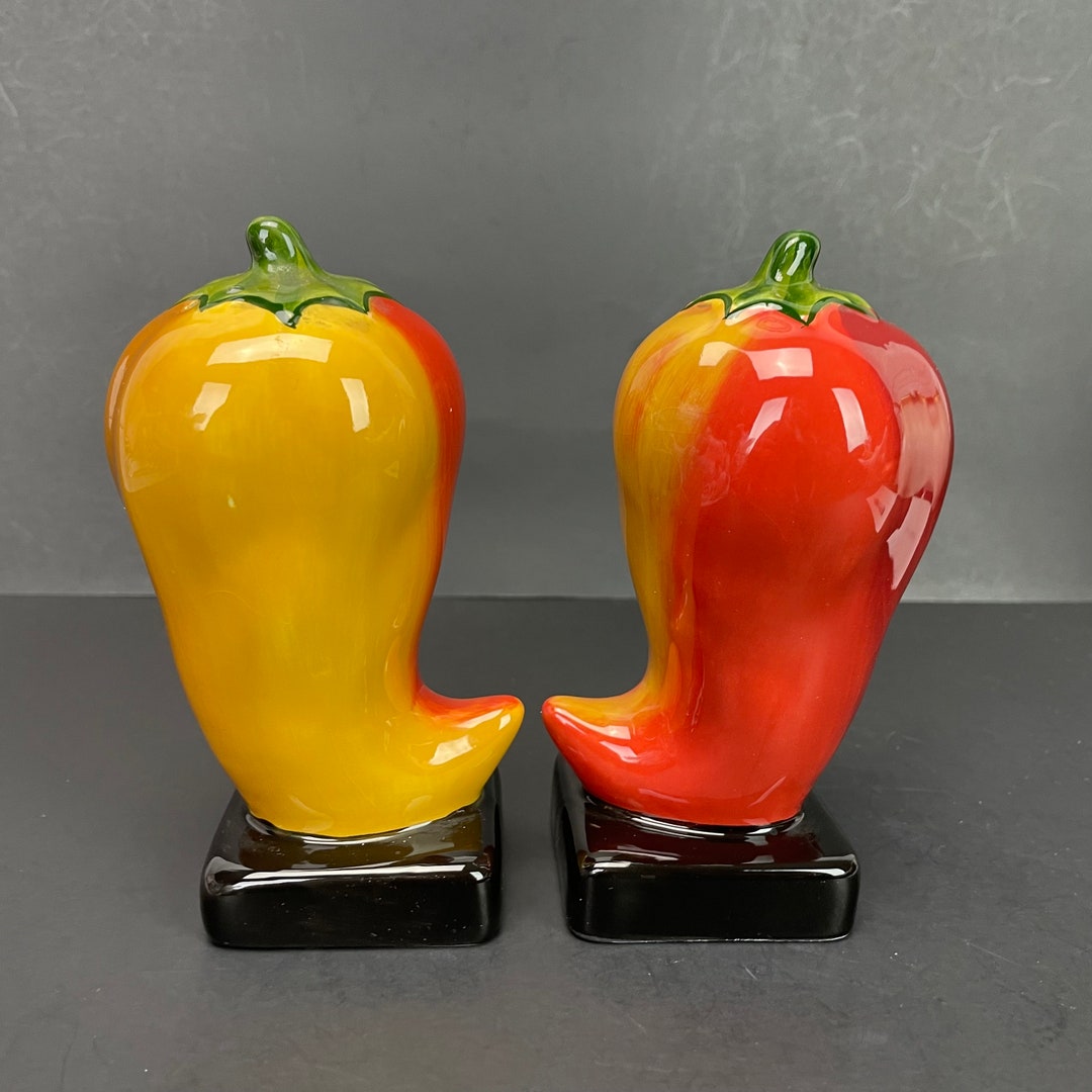 Clay Art Chili Pepper Salt & Pepper Shakers Southwestern Boho - Etsy