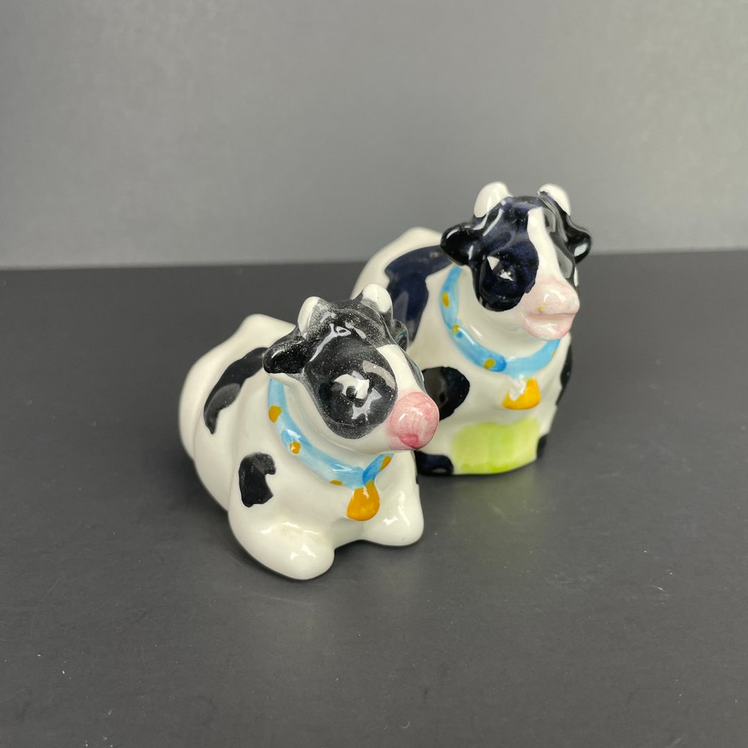Vintage Ceramic Cows Salt and Pepper Shakers Hand Painted Brazil ...