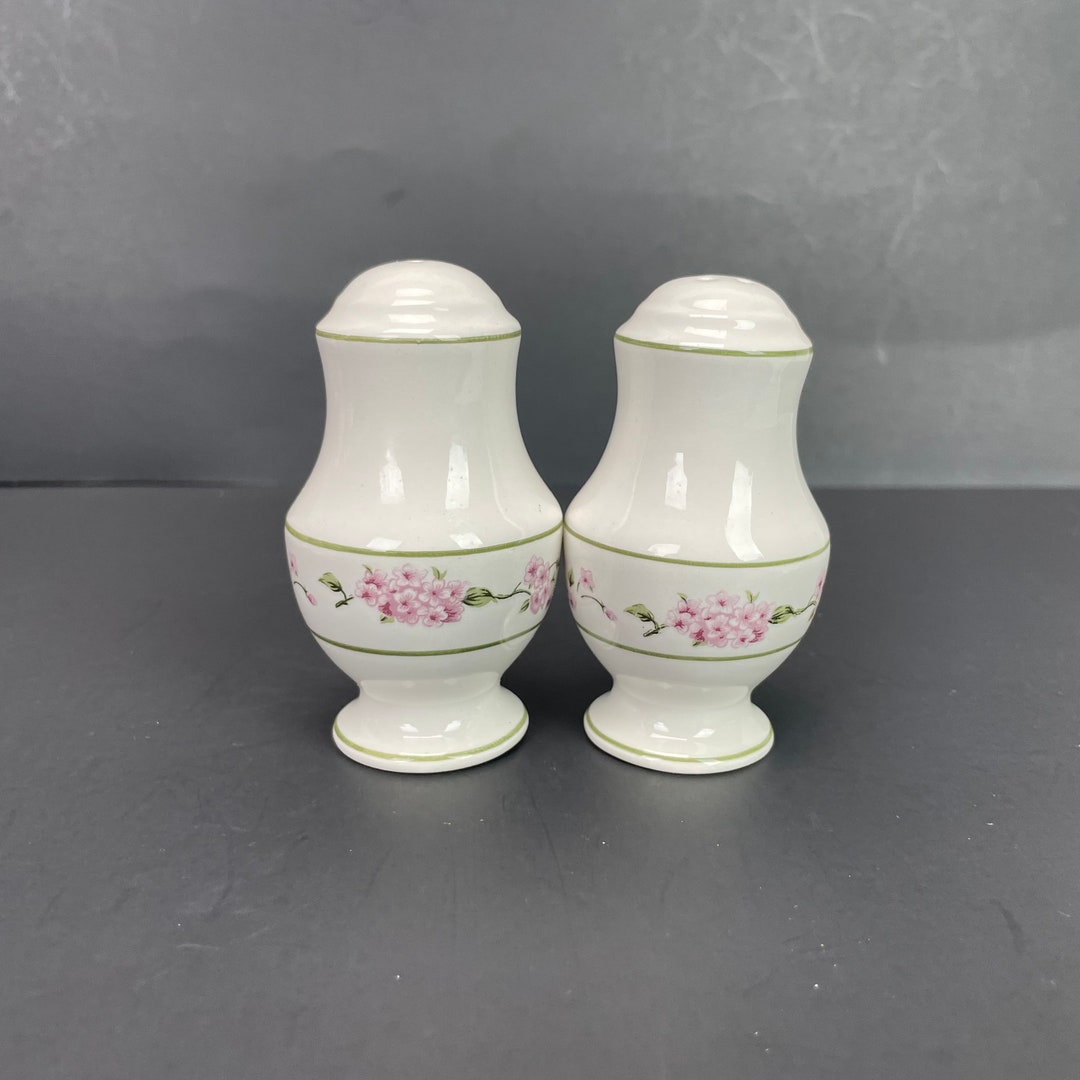 Porcelain Salt & Pepper Shakers Hand Painted Purple Flowers Cottagecore ...