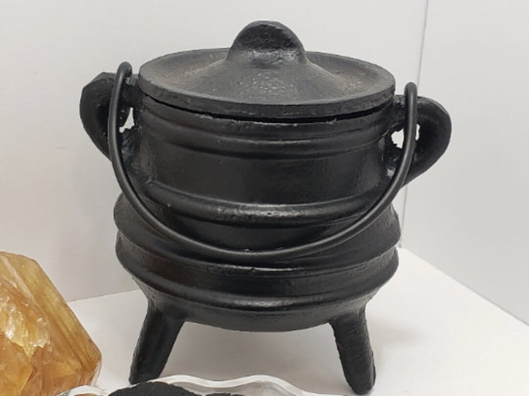 Cauldron Black Ribbed With Lid,about 2.5d 4h Great for Use With ...