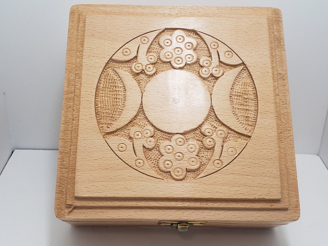 Triple Moon Carved Box,this is a 5 X 5wooden Box With the Triple Moon ...