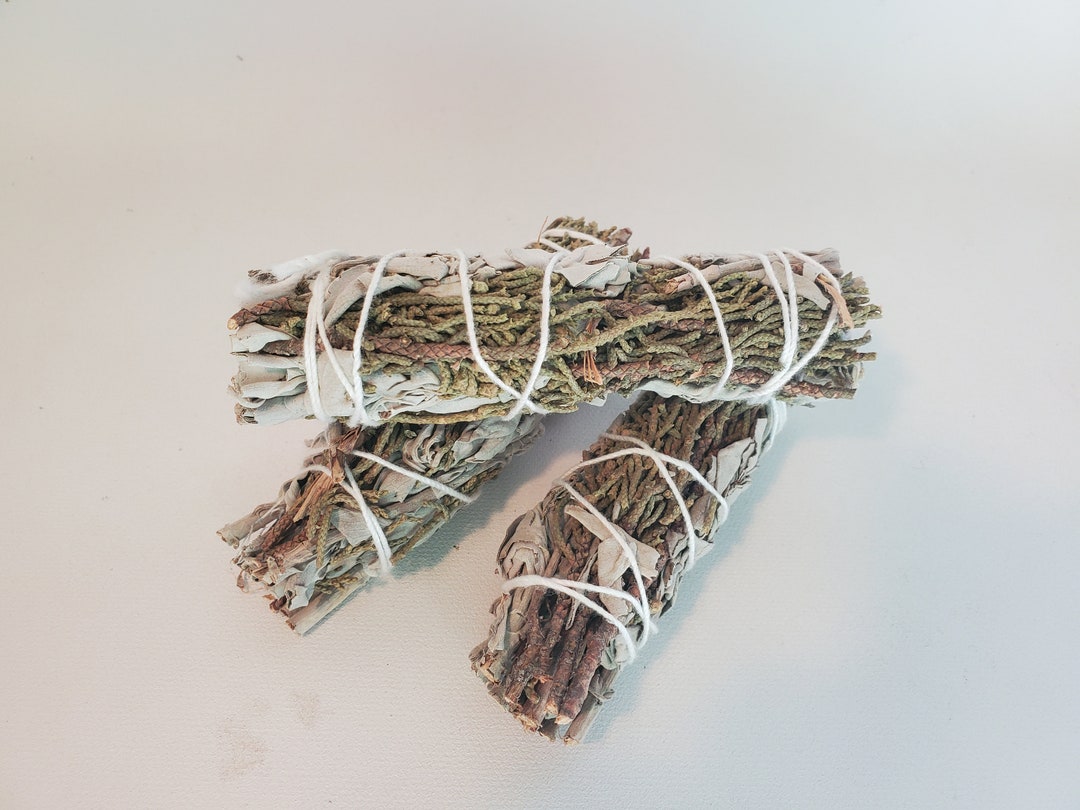 White Sage With Juniper Smudge Stick for Protection and Grounding ...
