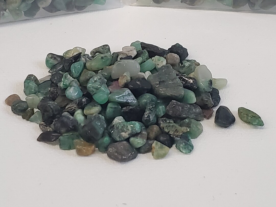Emerald Chip Stones Are Small, Vibrant Pieces of Emerald That Pack a ...
