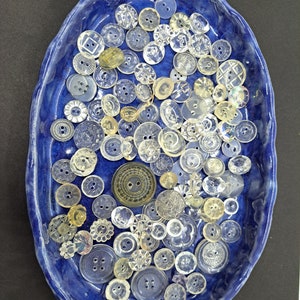 Over 100 Buttons Destash. Clear and Iridescent Assortment. Various ...