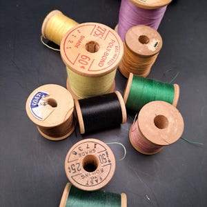 Grab Bag of a Dozen Wood Thread Spools With Thread. Crafting and Decor ...
