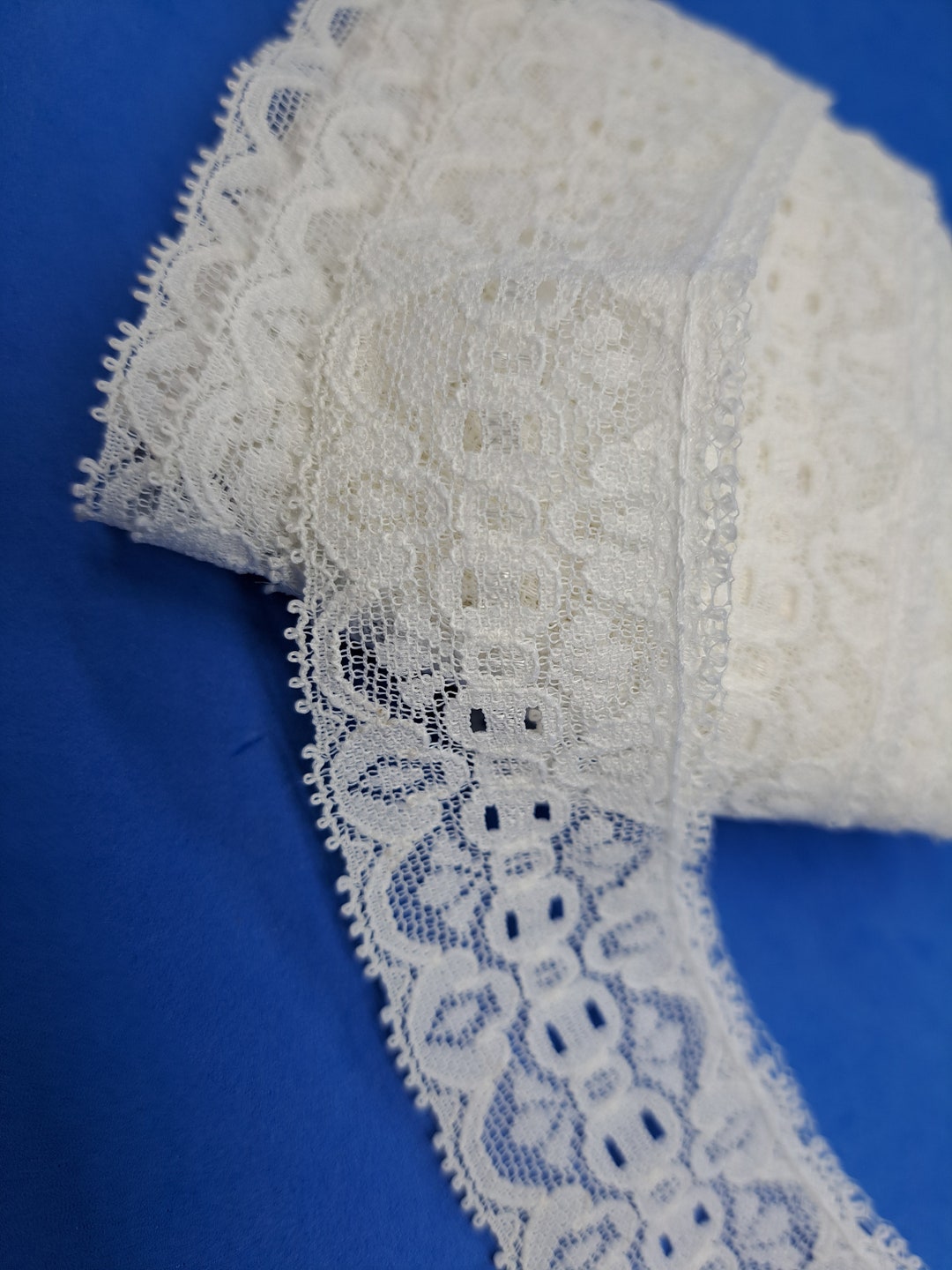 Fancy White Lace Slightly Gathered Trim. Nice 5 Yard Piece of Pretty ...
