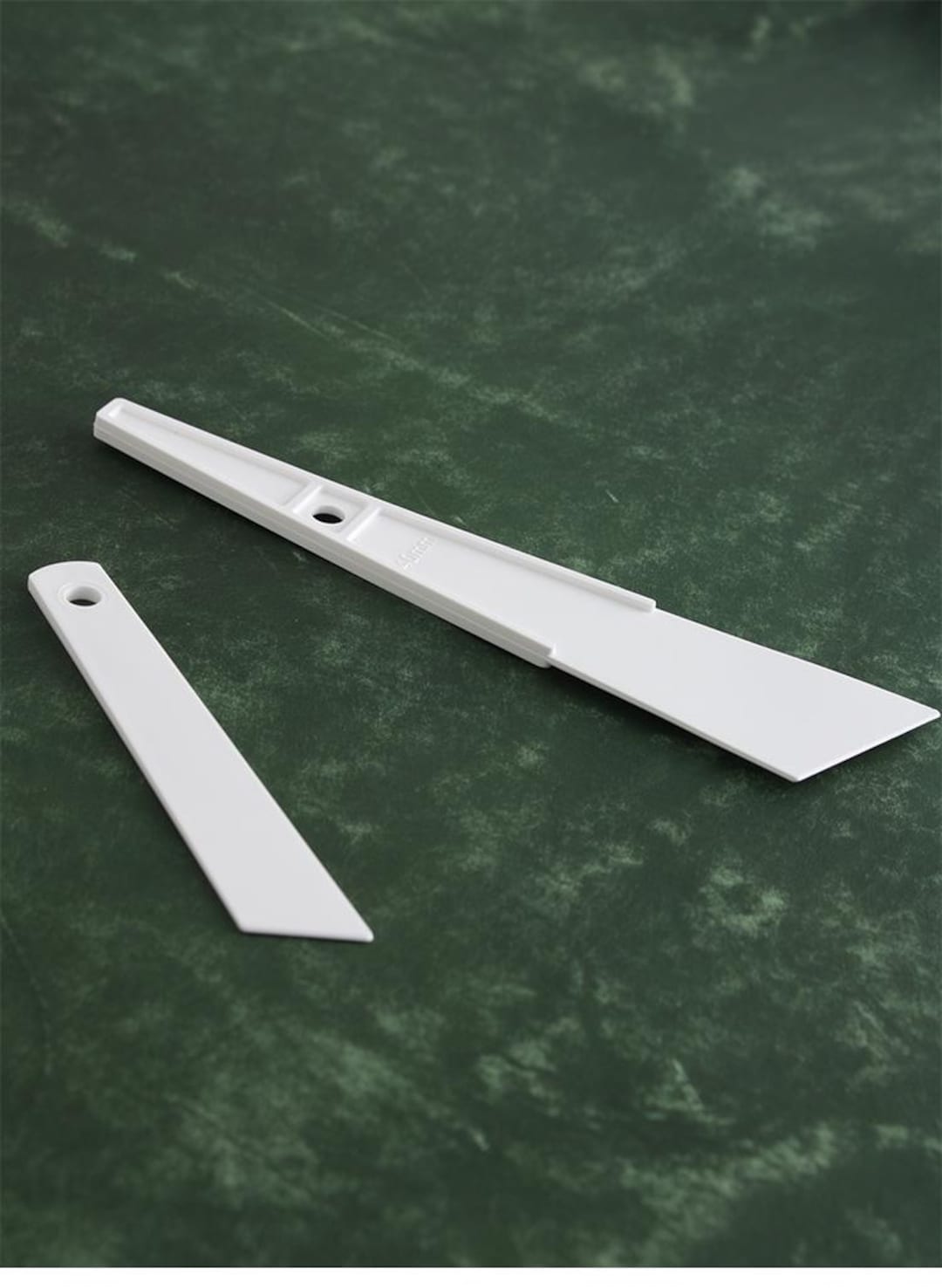 White Apply Adhesive Sheet. Scraper Board, Used for Applying Glue, DIY ...