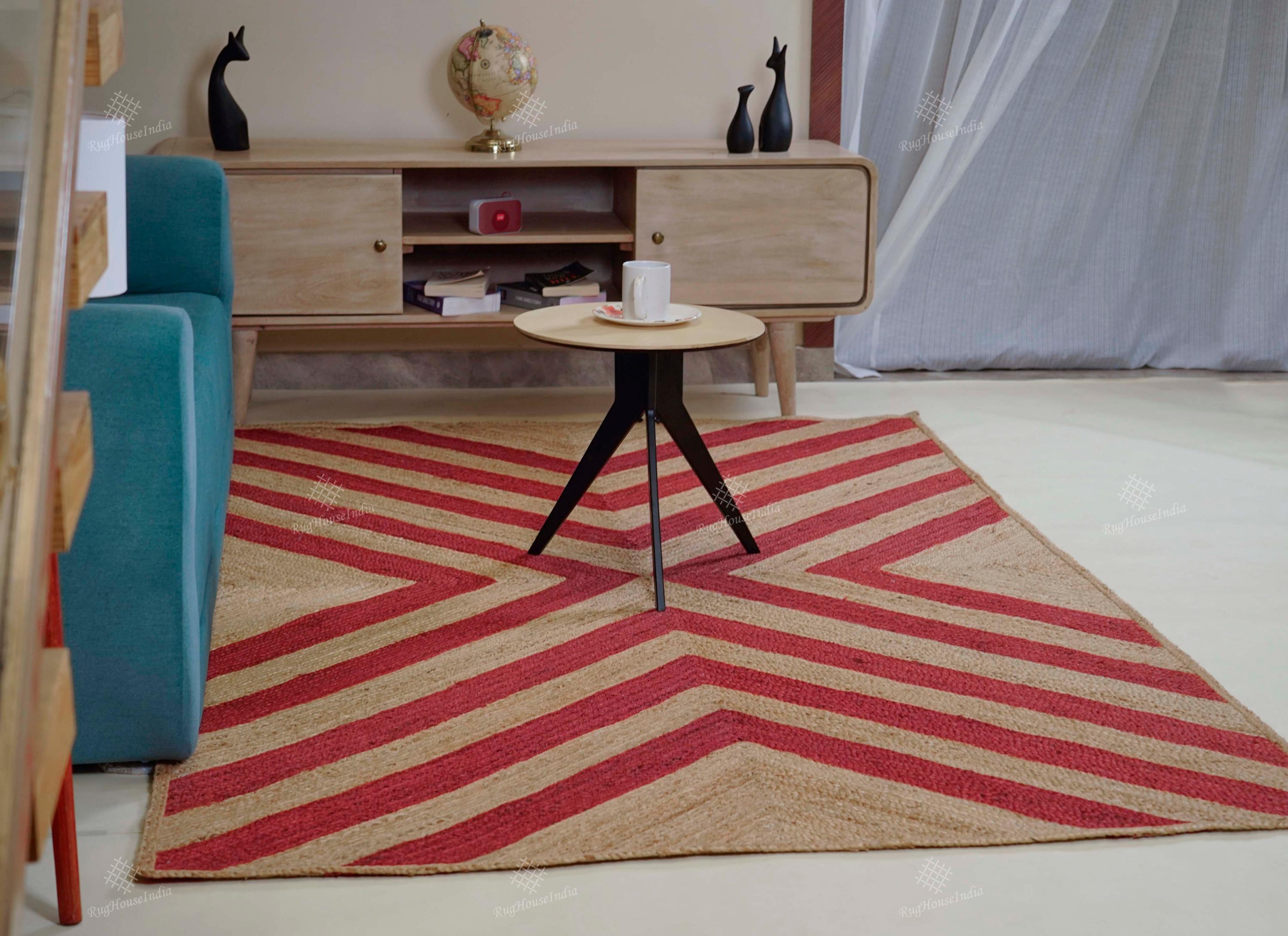 Chevron Border Jute Rug