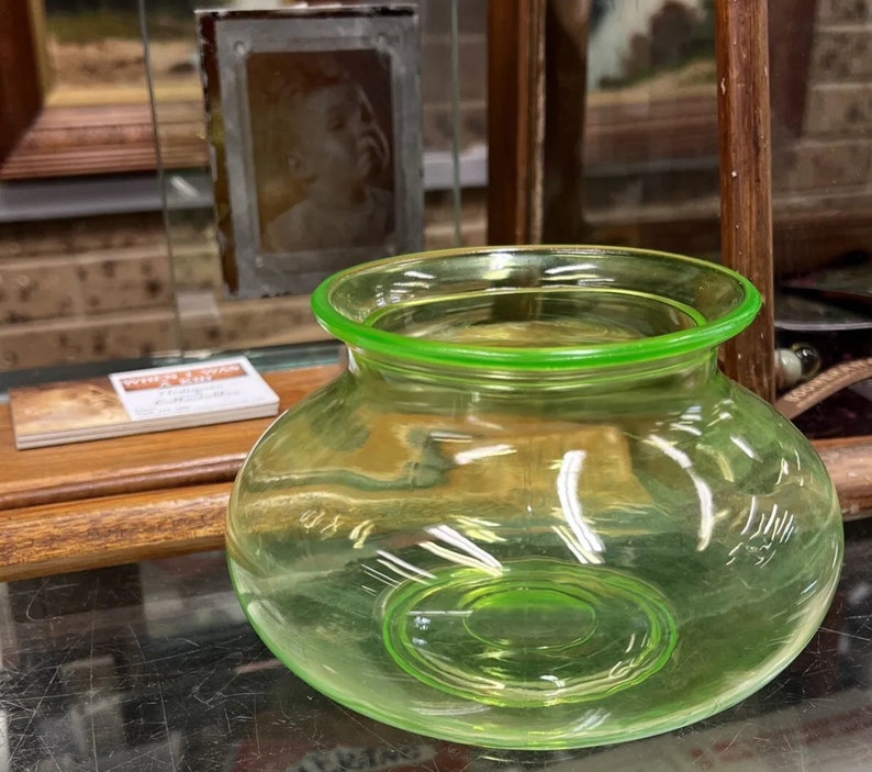 Uranium Glass Fish Bowl - Etsy
