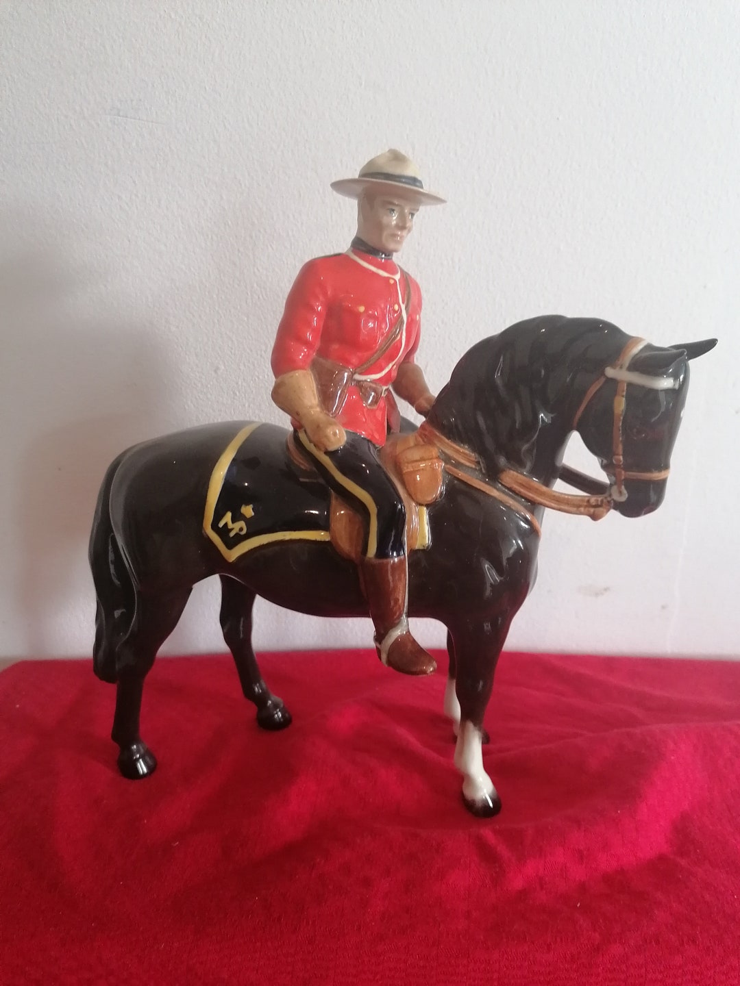 Beswick Canadian Mountie Model Number 1375 Free USA Delivery - Etsy