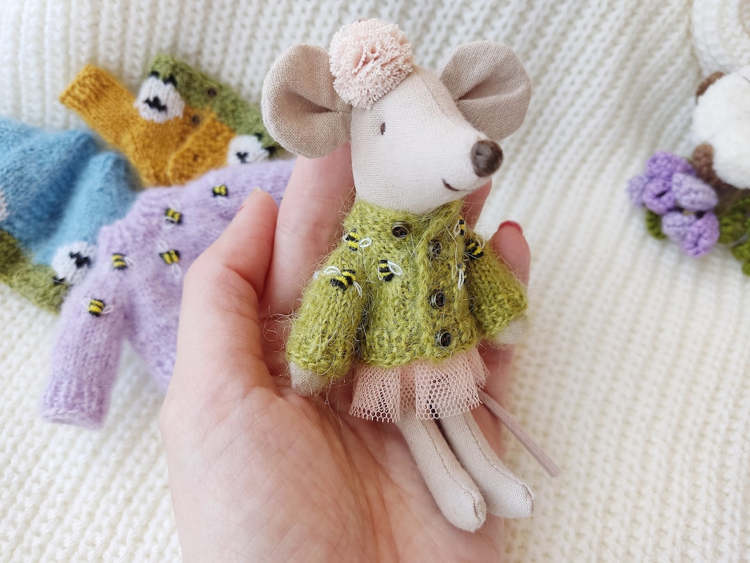 Cardigan With Bumblebee for Maileg Mouse, Green Sweater for Little ...