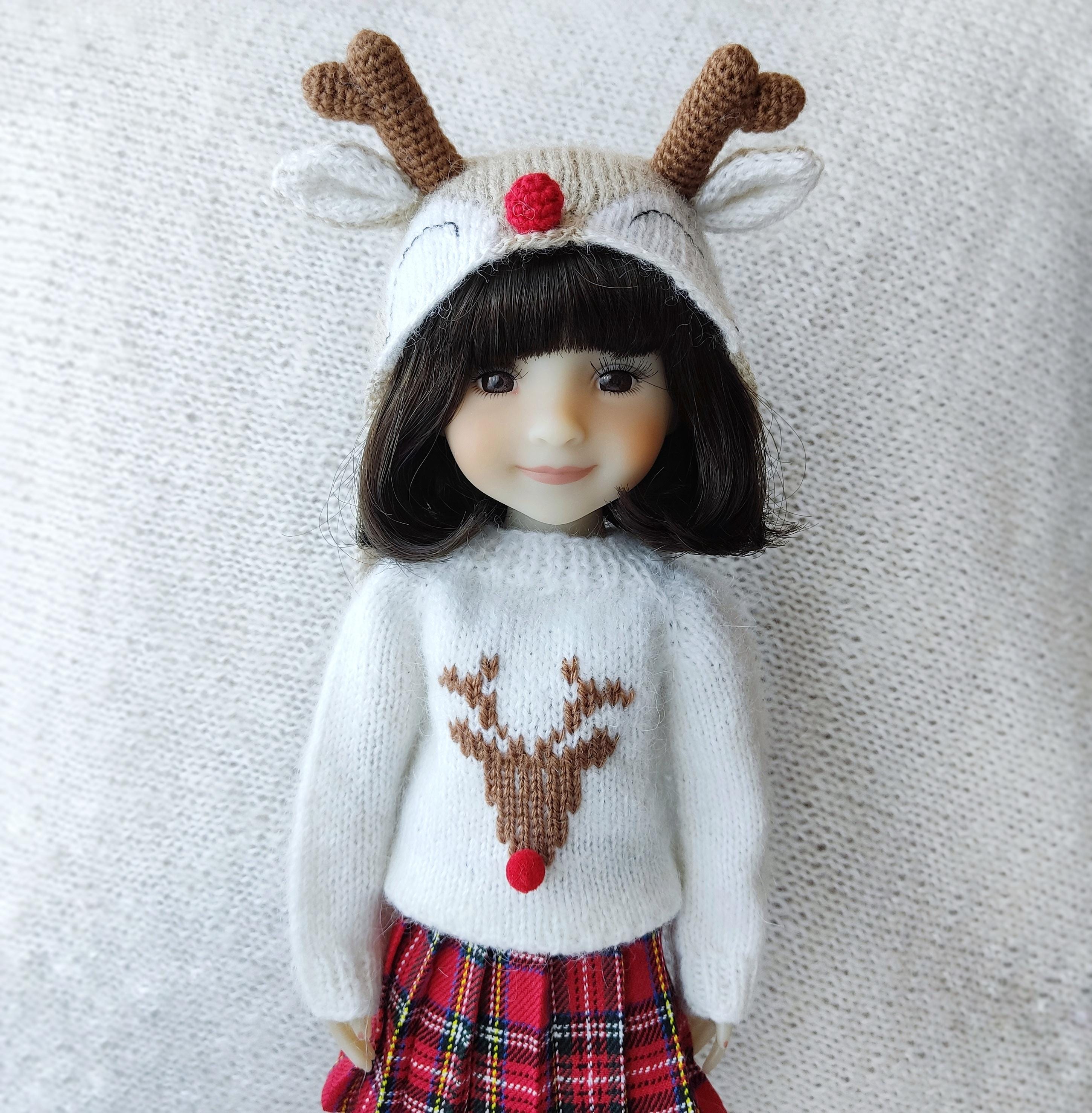 Christmas Clothes Set for Ruby Red Fashion Friends & Siblies Doll: Deer ...