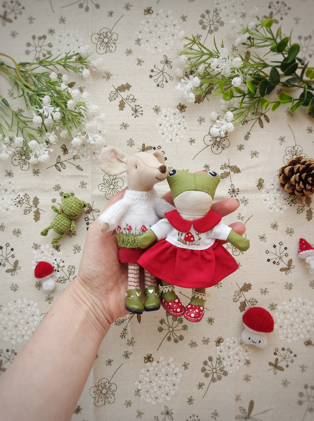 Frog Companion for Maileg Mice / Artist-made Toad With Magnetic Paws ...