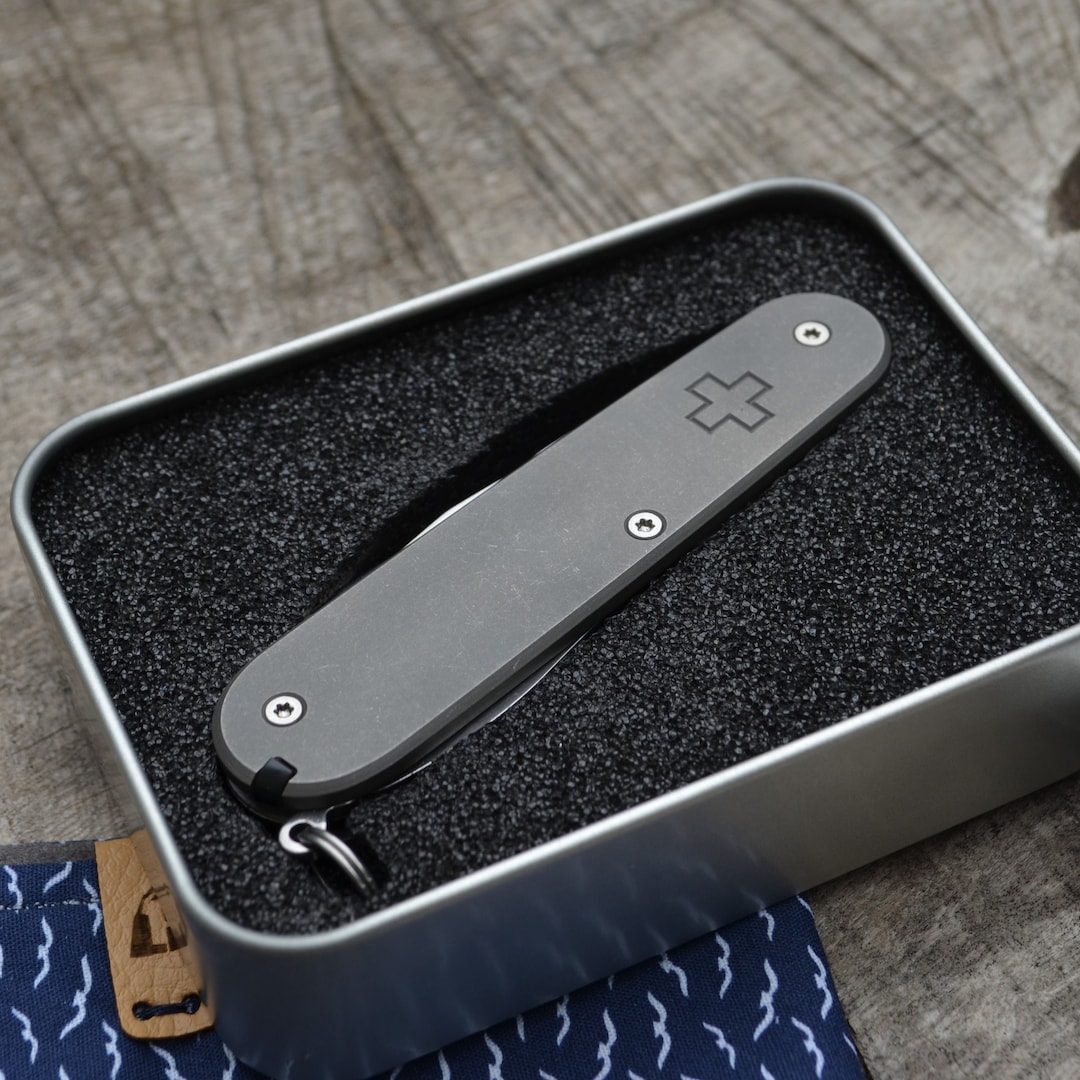 Pocket Knife - TITAN - Oldcross Dark Wash Smooth - Fully Assembled - Ti ...