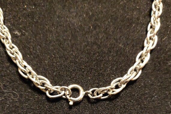 Vintage Women's Triple Linked Silver Plated Rope Neck… - Gem