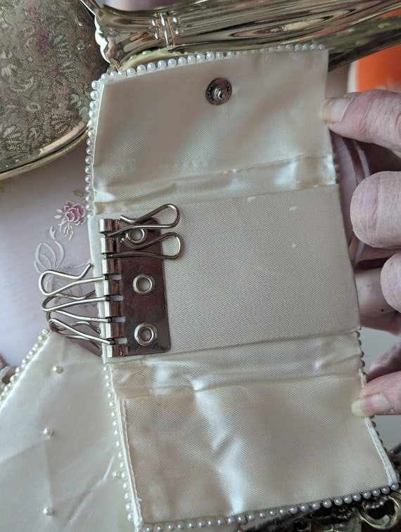 Women's Compact Accessories Mirror brush lighter and … - Gem