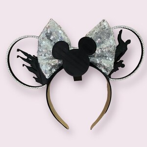 Mouse Ears Display, Mouse Ear Wall Hanger, Mouse Ear Headband Wall ...