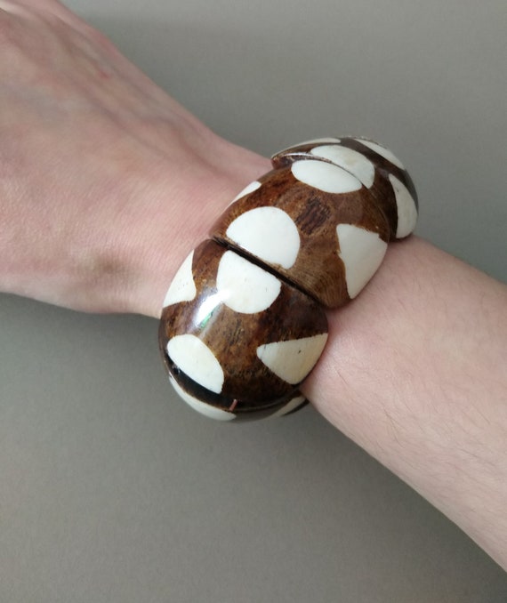 Vintage Handmade Natural Bone Stretch Bangle Bracelet… - Gem