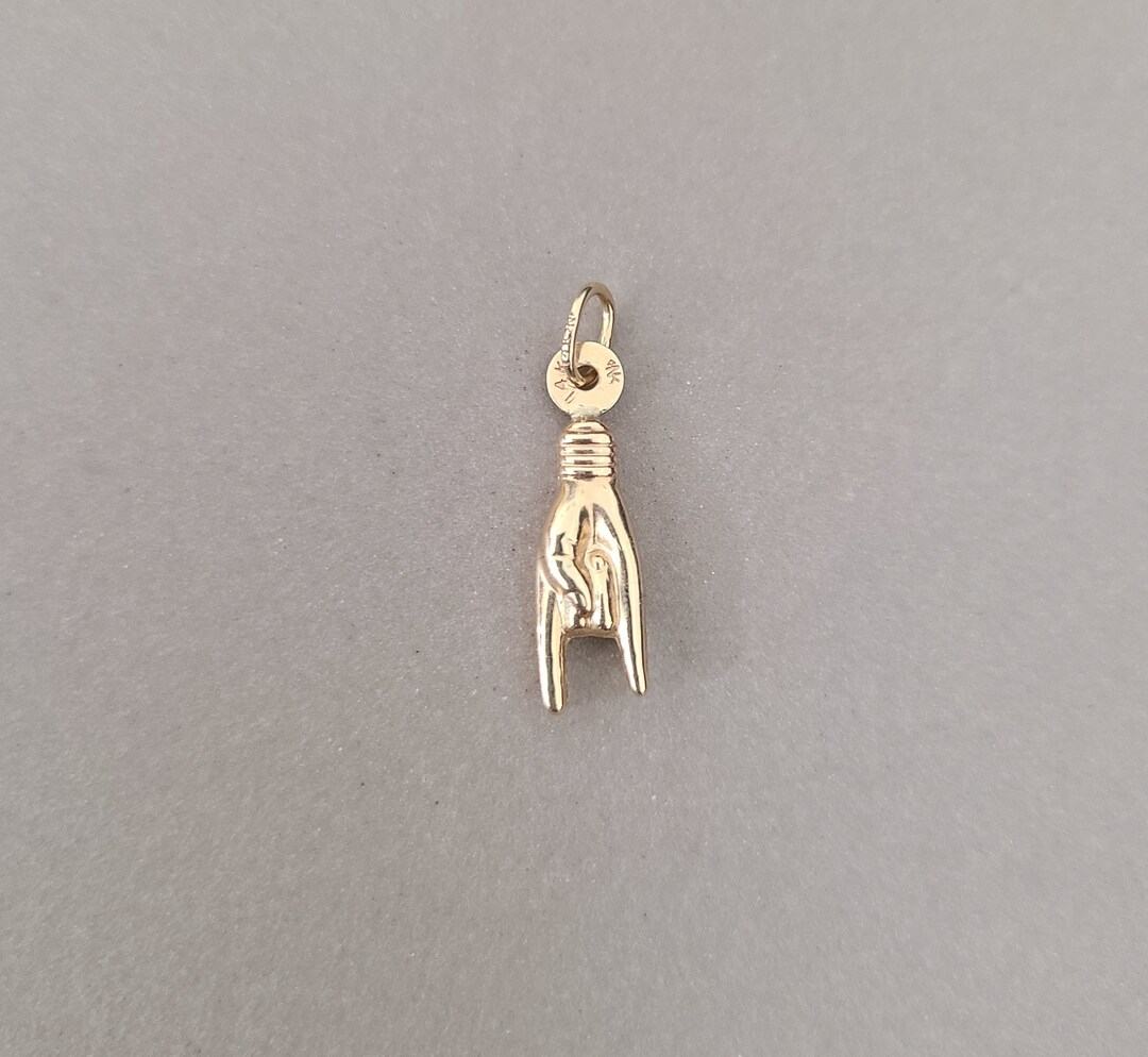 Vintage 14K Solid Yellow Gold Mano Cornuto, Italian Hand Charm or ...