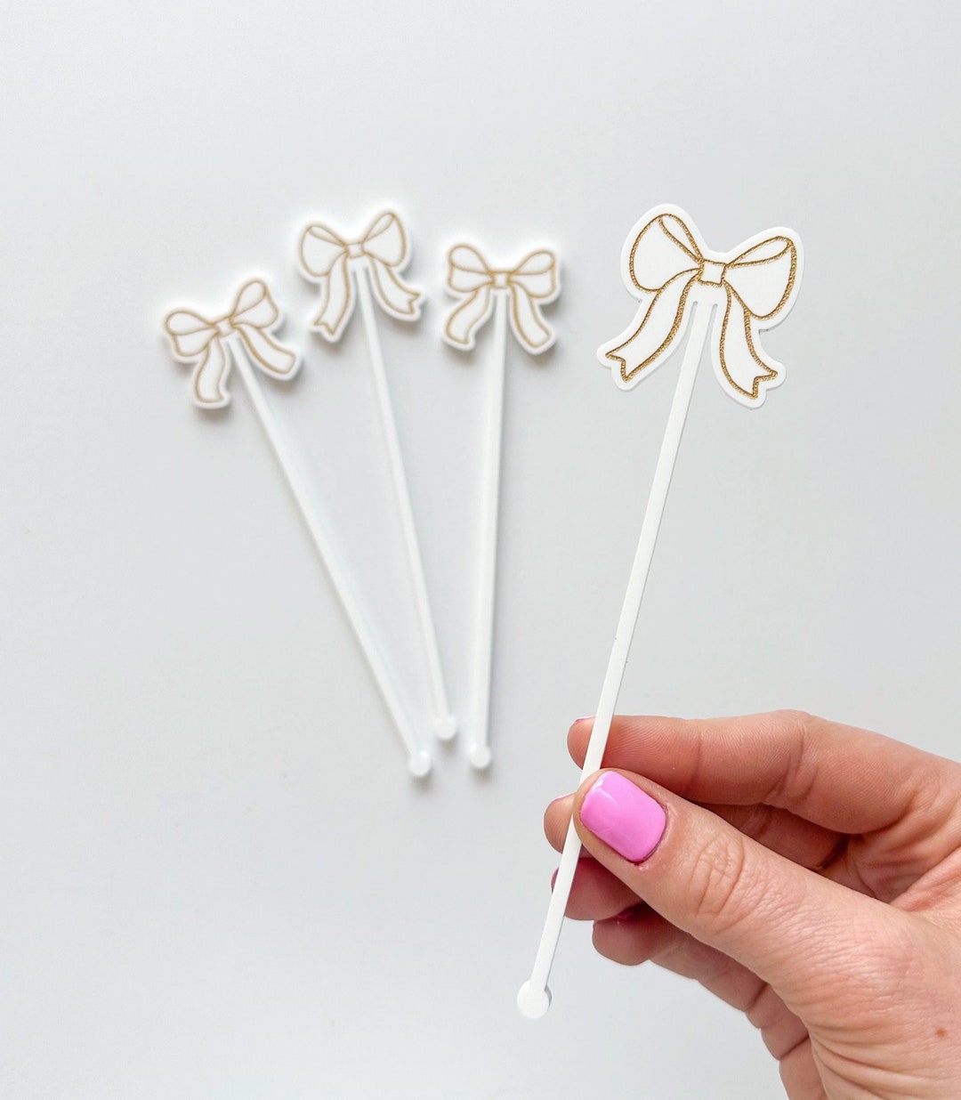 Gold Engraved Bow Stir Sticks | White Acrylic Party Decor (set of 4) - Etsy