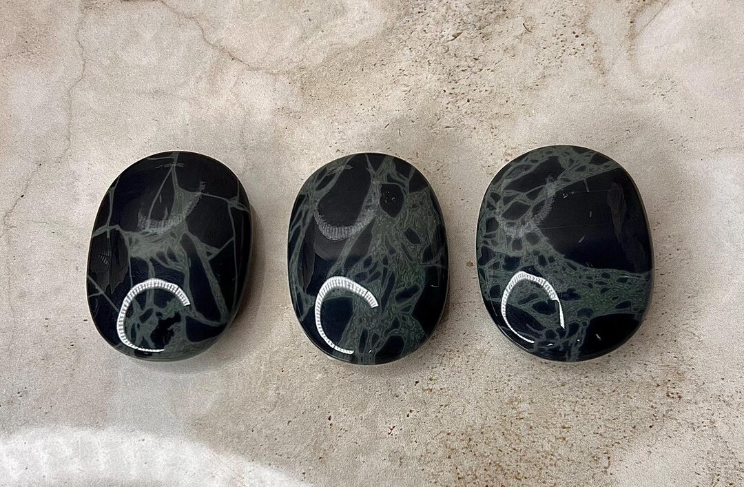Spider Web Obsidian Palmstone - Etsy