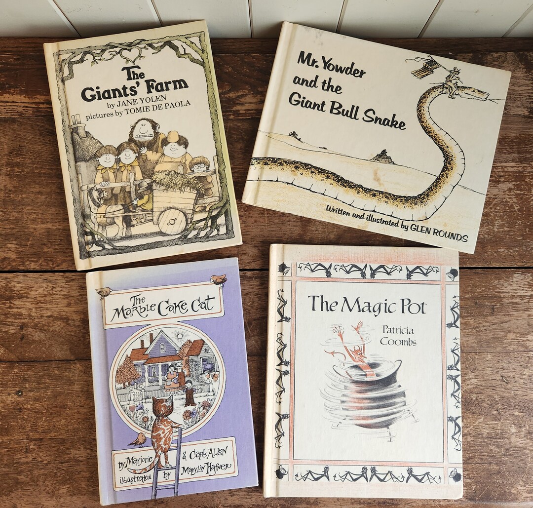 Four Vintage 1970s Weekly Reader Children's Book Clubs - Etsy