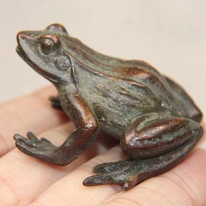 China Collects Solid Pure Copper Frog Statues and Animal Ornaments ...