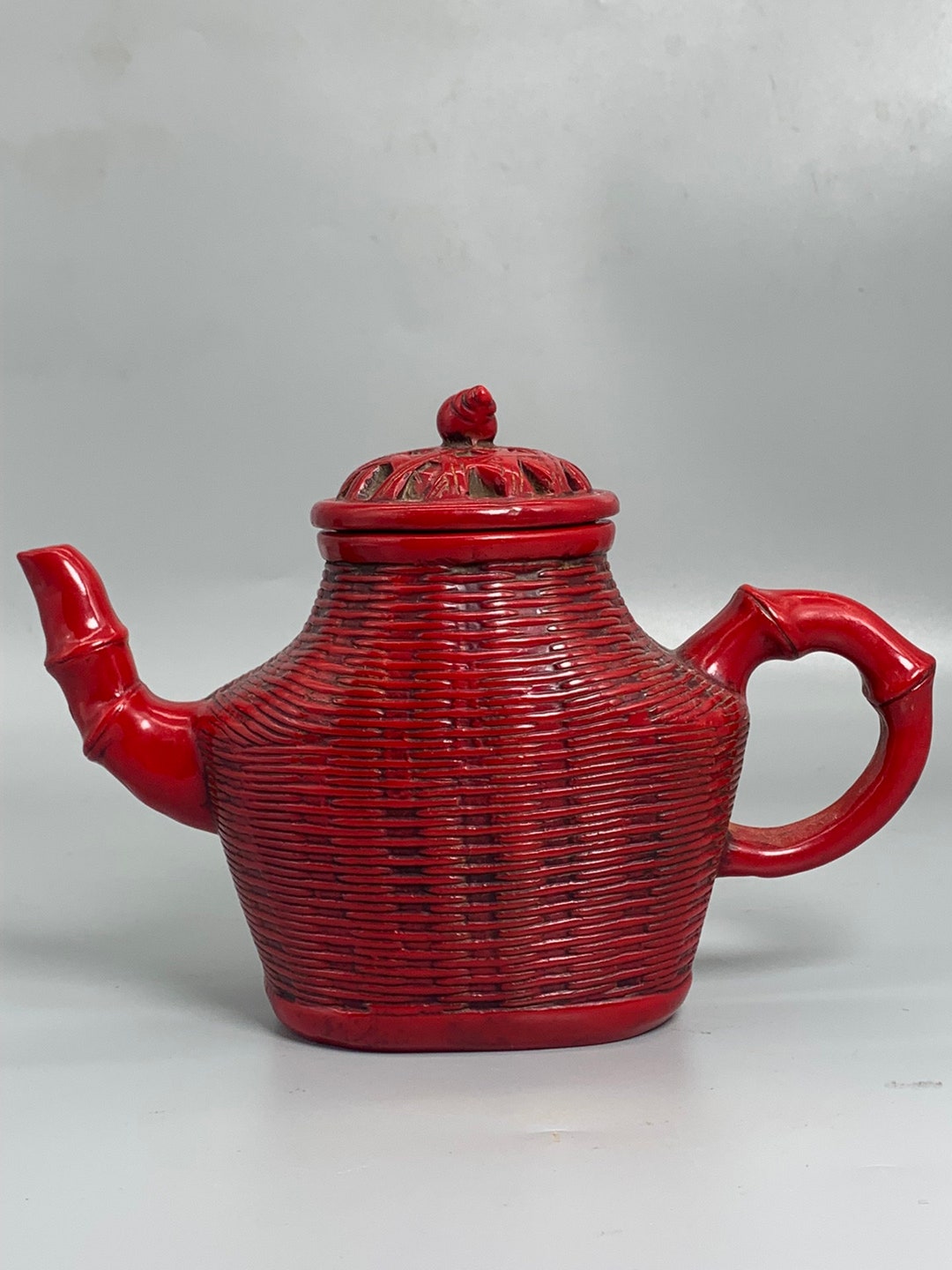 Red Coral Teapot, Hand Carved in China, Desktop Decoration, Can Be Used ...