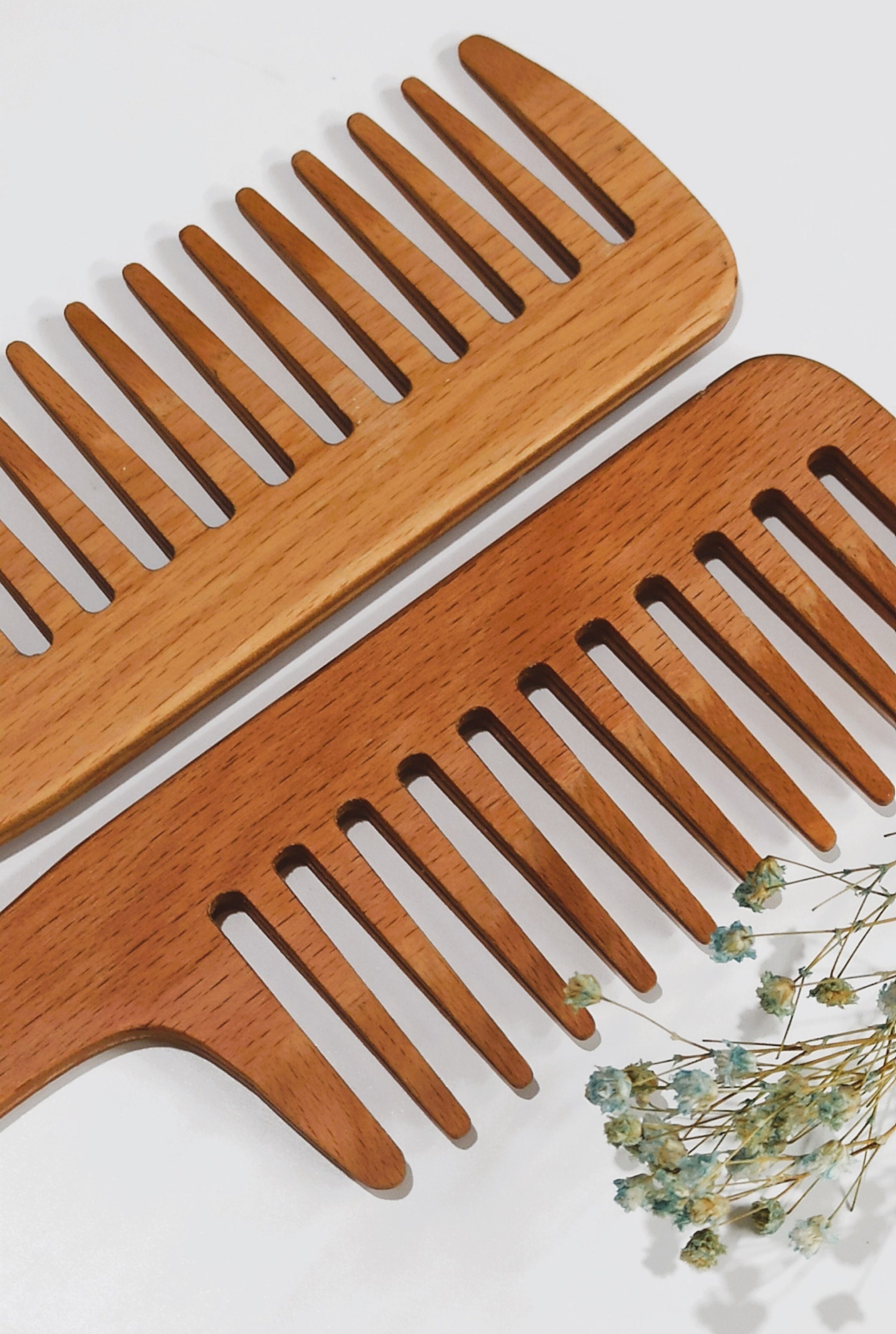 Handmade Wooden Hair Comb: Wide Tooth Detangling, Anti-static. - Etsy