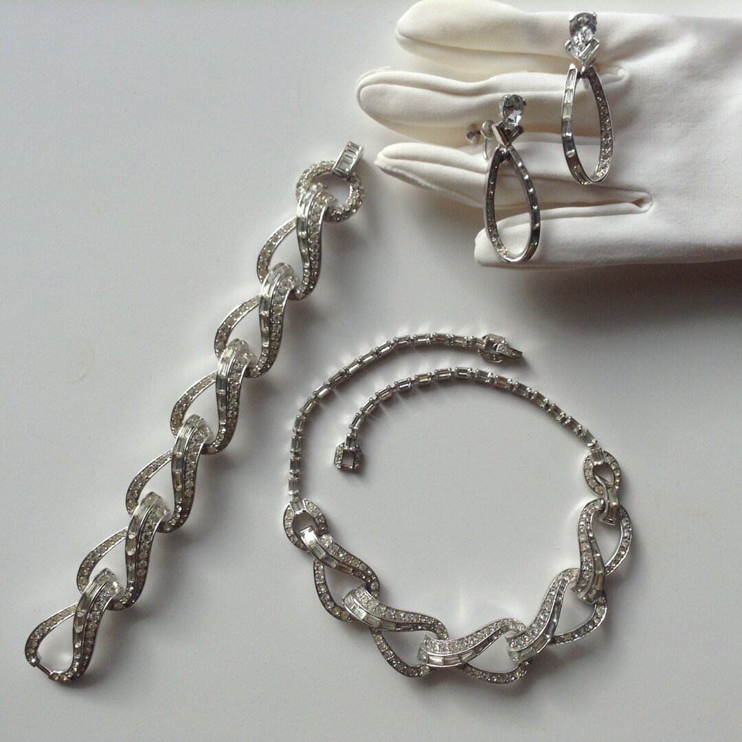 Sparkling BOUCHER Bridal Parure - Necklace, Bracelet and Earrings - Pre ...