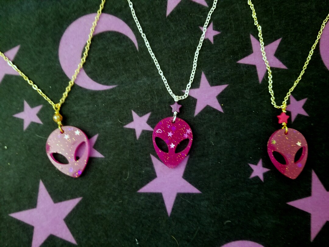 Neon Pink Alien Necklace Magenta Xfiles UFO Necklace Aliens Resin ...