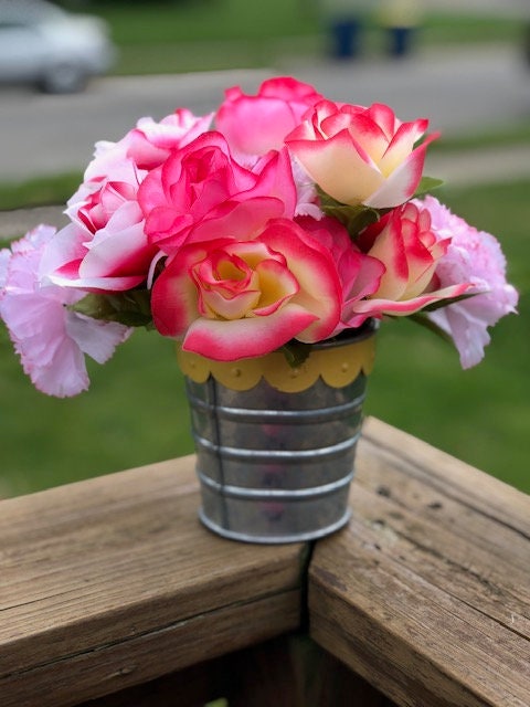 Hot Pink and Light Pink Rose Bucket - Etsy