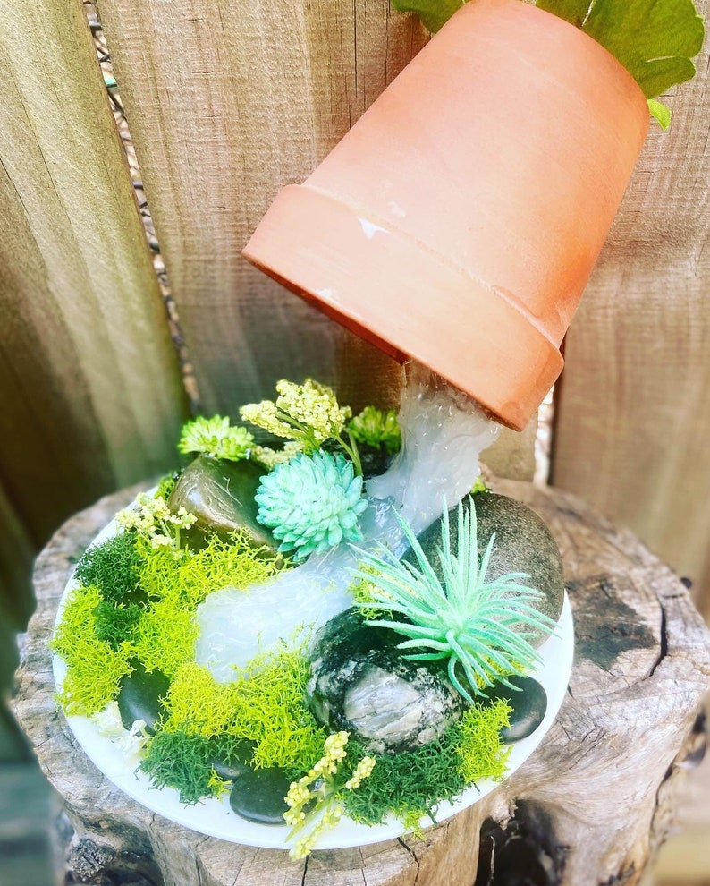 Sculpture Waterfall Centerpiece Garden. Flower Pot Garden Cascade ...