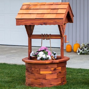Eastern Red Cedar Wishing Well With Cedar Stain/sealer - Etsy