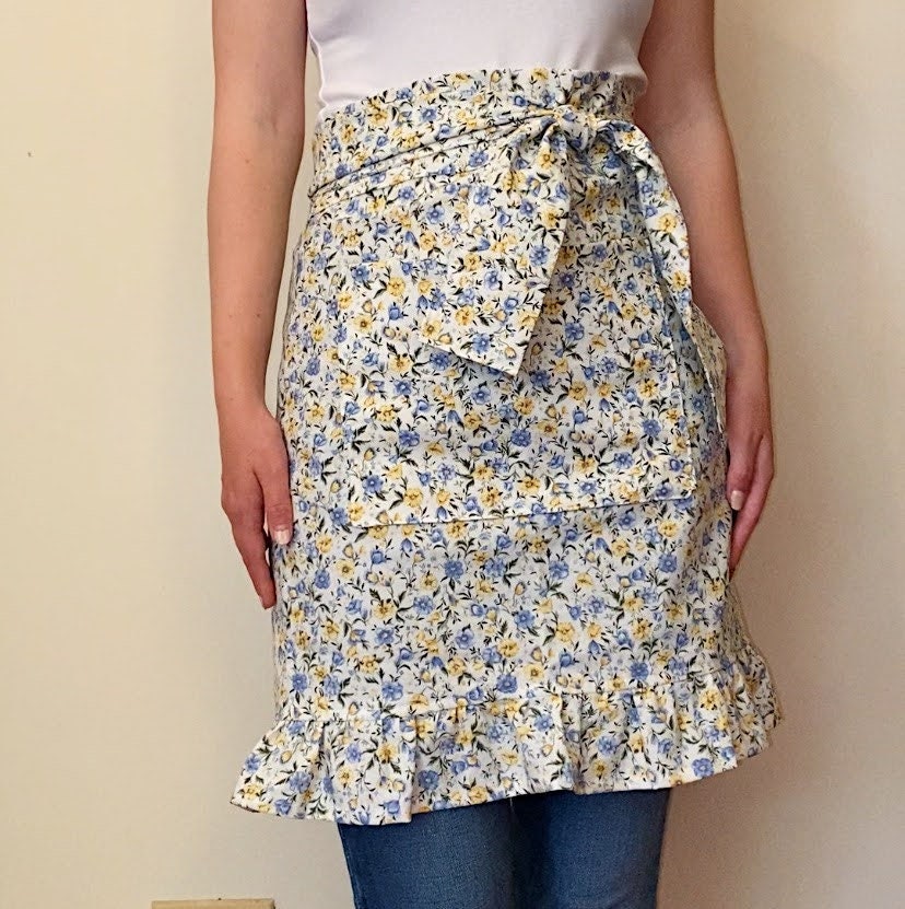 Women’s Half Apron, Ruffle Apron, Women’s Apron, Baking Apron, Waist ...