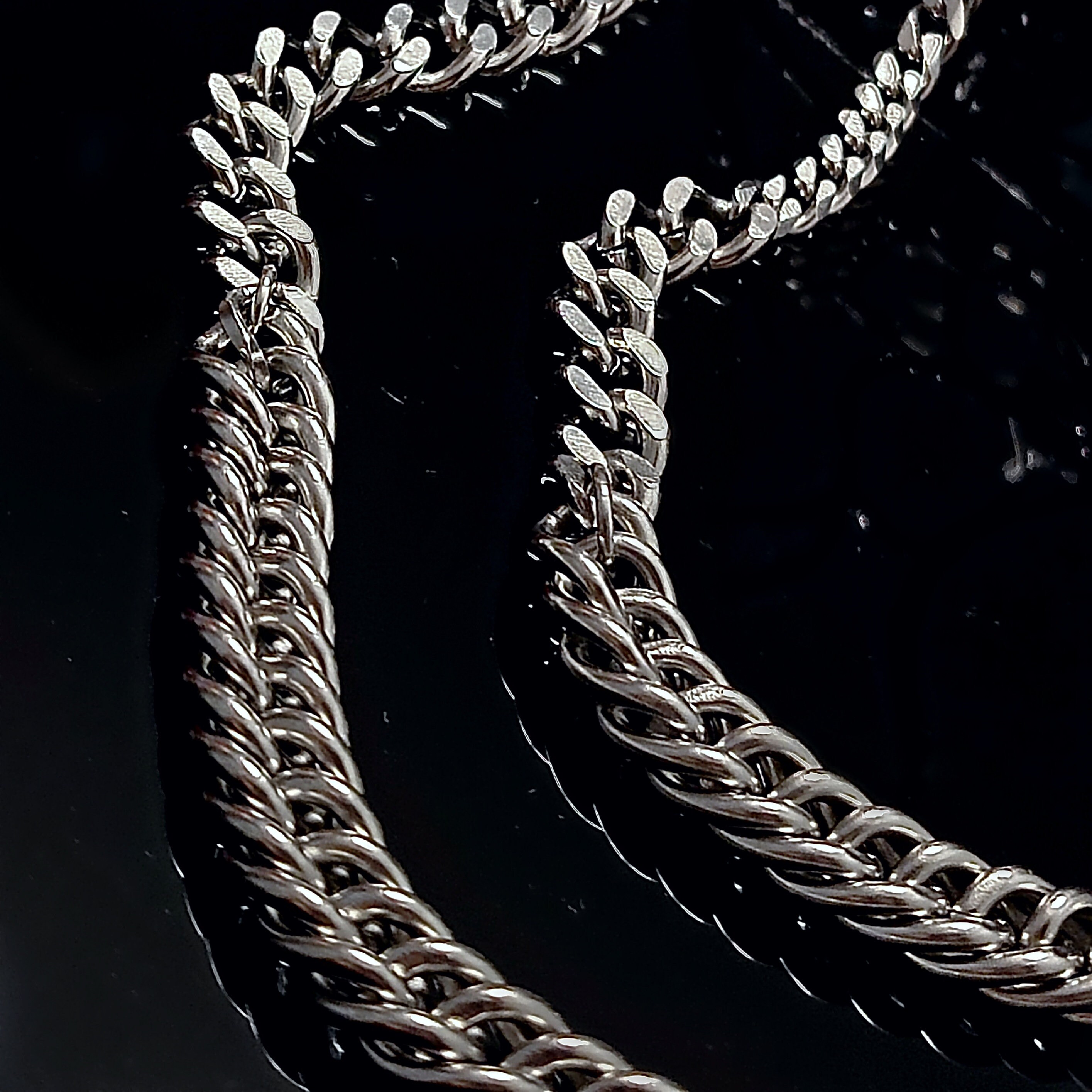 THE *RELANEAVE* Mixed Chain Necklace - Brutalist Gothic Punk & Modern ...
