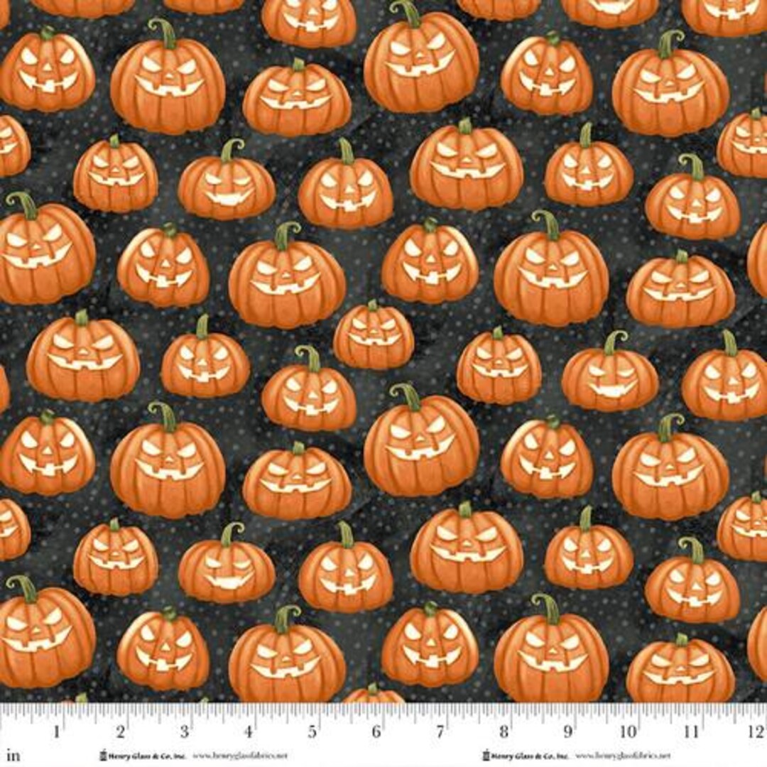 Ghosts in the Graveyard Pumpkins Glow by Shelly Comiskey for Henry ...