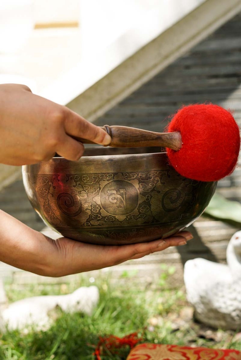 Tibetan Large Singing Bowl for Sound Healing Himalayan Bowl - Etsy