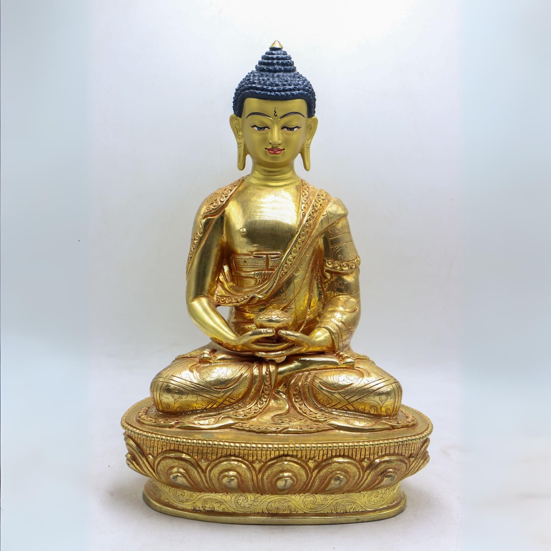 Gold Statue of Buddha | Handcrafted Statue for Concentration and ...