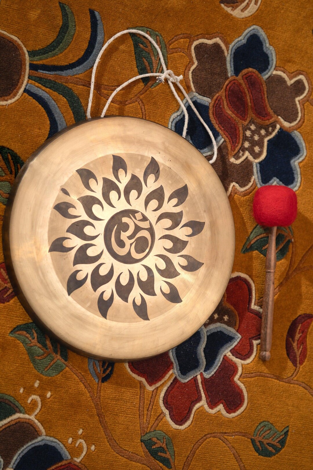 Sacred AUM Gong – 14 Inch Sound Healing Gong With Om Symbol ...