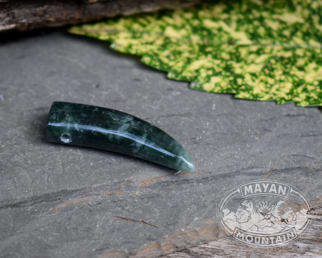 DARK BLUE // Tooth Claw Jaguar Pendant // Guatemalan Jadeite Jade ...