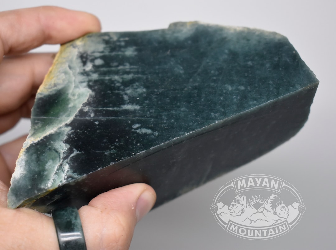 SUPER DARK Princesa BLUE // Rough Jadeite Jade // Guatemalan Guatemala ...